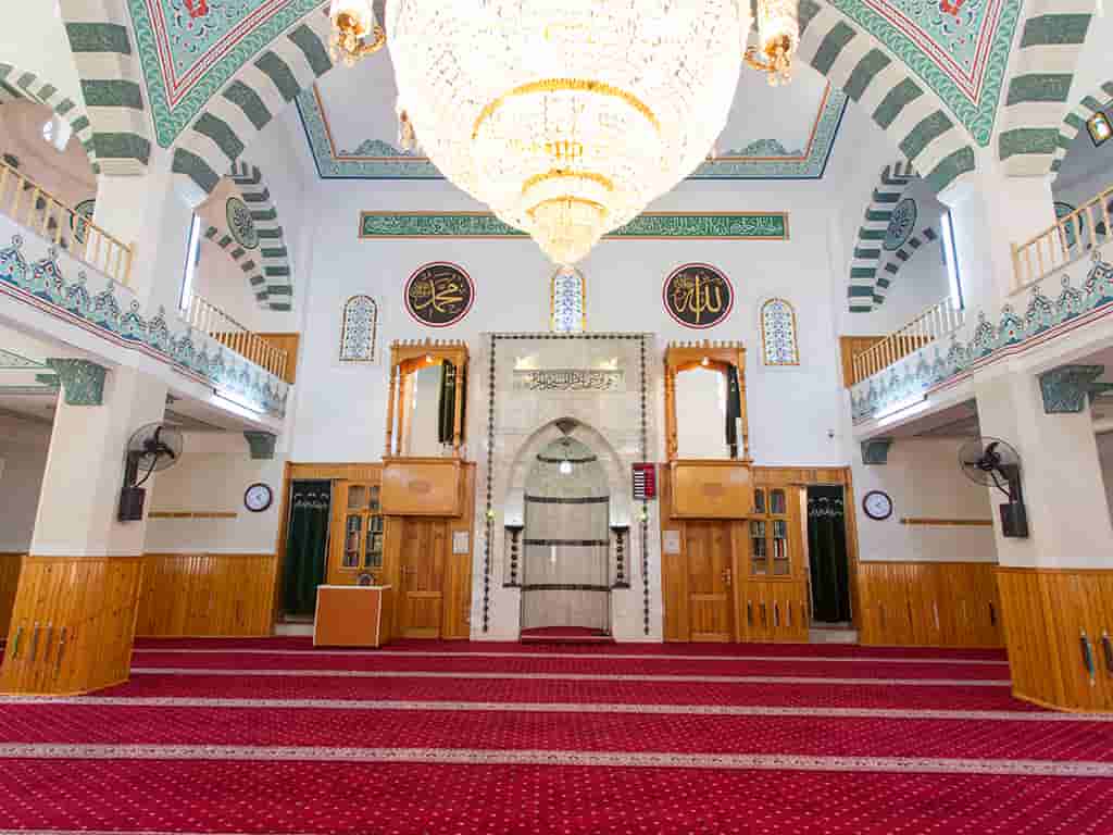 Features of Mosque Carpets - Know Best Type of Mosque Mats